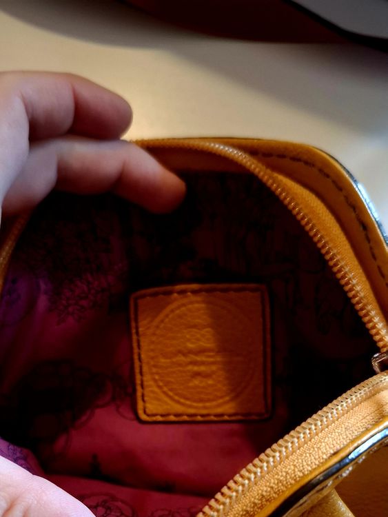 Lancel petit sac cuir ochre La Gousette Modele (Gebraucht) in Leysin ...