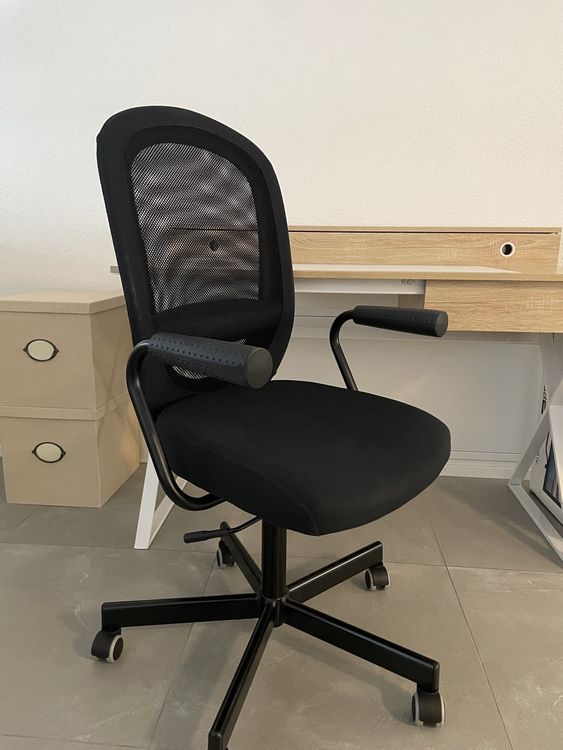 Chaise de bureau IKEA noire (Gebraucht) in Biel/Bienne für CHF 15 – nur Abholung auf Ricardo kaufen