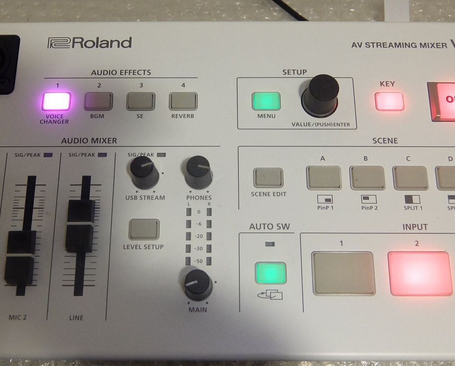 Roland VR 1HD Streaming AV Mixer (Gebraucht) in Basel für CHF 199 – mit ...