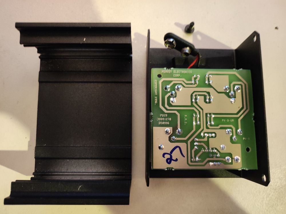 Peavey PS 2C - 2 Kanal Power Supply - 2 Phantom Power (Gebraucht) in ...