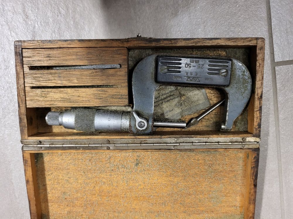 Mikrometer Tesa swiss 25-50mm (Gebraucht) in Wauwil für CHF 5 – mit ...