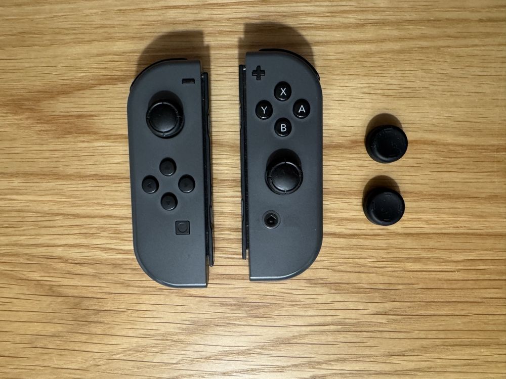 Joy Con Set (Grau) (Gebraucht) in Zürich für CHF 39 – mit Lieferung auf ...