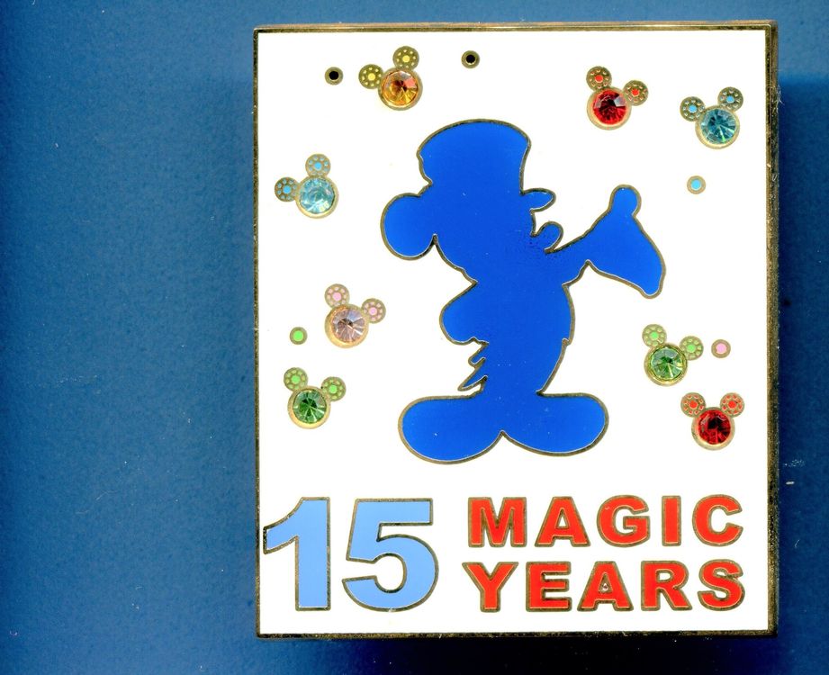 MICKEY 15 MAGIC YEARS | Kaufen auf Ricardo