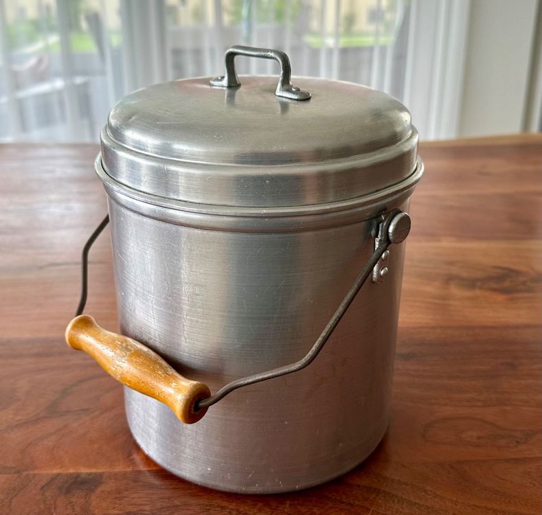 Milchkanne 4l antik mit hellbraunem Griff | Kaufen auf Ricardo