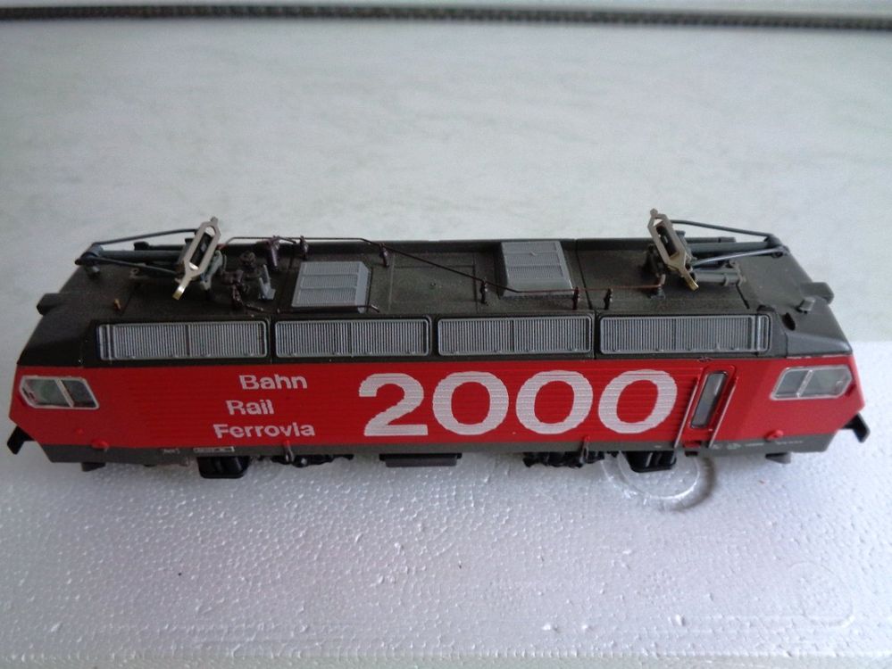 Roco 43512 SBB Re 4/4 lV rot, Bahn 2000, DC anlog mit OVP (Gebraucht) in Adlikon b.Regensdf für ...