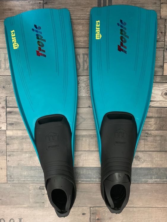MARES Schwimm-/Tauch - Flossen (Neu und originalverpackt) in Gundetswil ...
