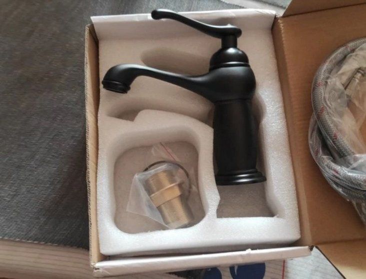 Wasserhahn im antiken Stil XRE-4 – Robinet style antique (Neu und ...