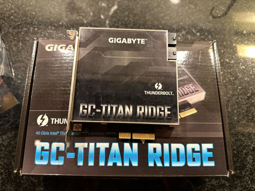 Gigabyte Titan Ridge rev. 1 Thunderbolt PCIe Karte (Gebraucht) in ...