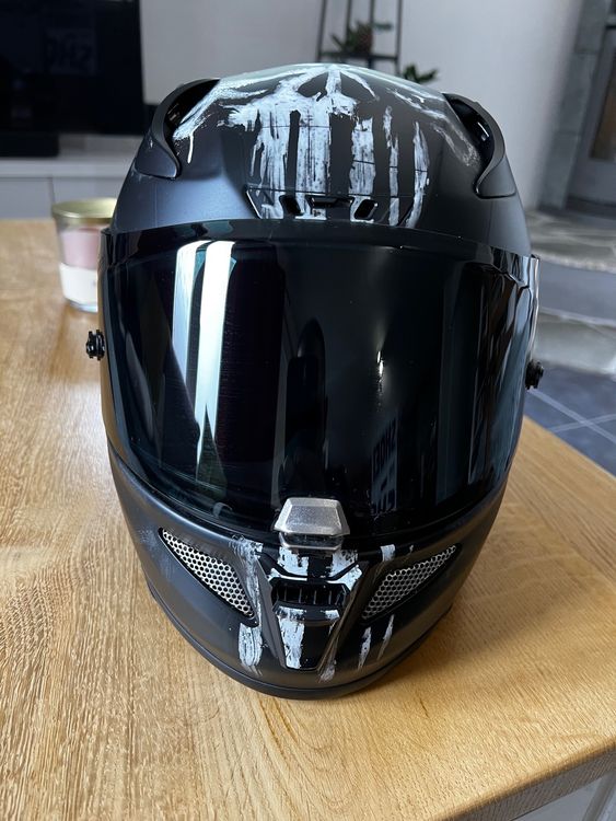 Casque HJC RPHA 11 Marvel Punisher (D'occasion) à pour CHF 160 – avec ...