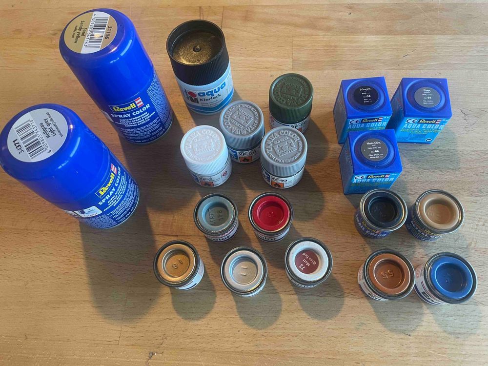 Modell Farben Revell spray aqua email Tamiya Marabu Humbrol (Neu (gemäss Beschreibung)) in Zug ...