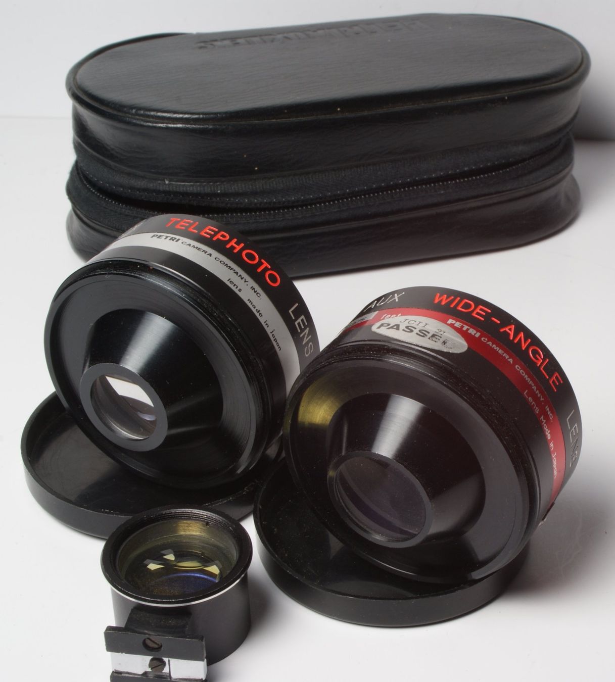 PETRI Tele-Wideangle Lens Set mit Finder (Gebraucht) in Lostorf für CHF 14.9 – mit Lieferung auf ...