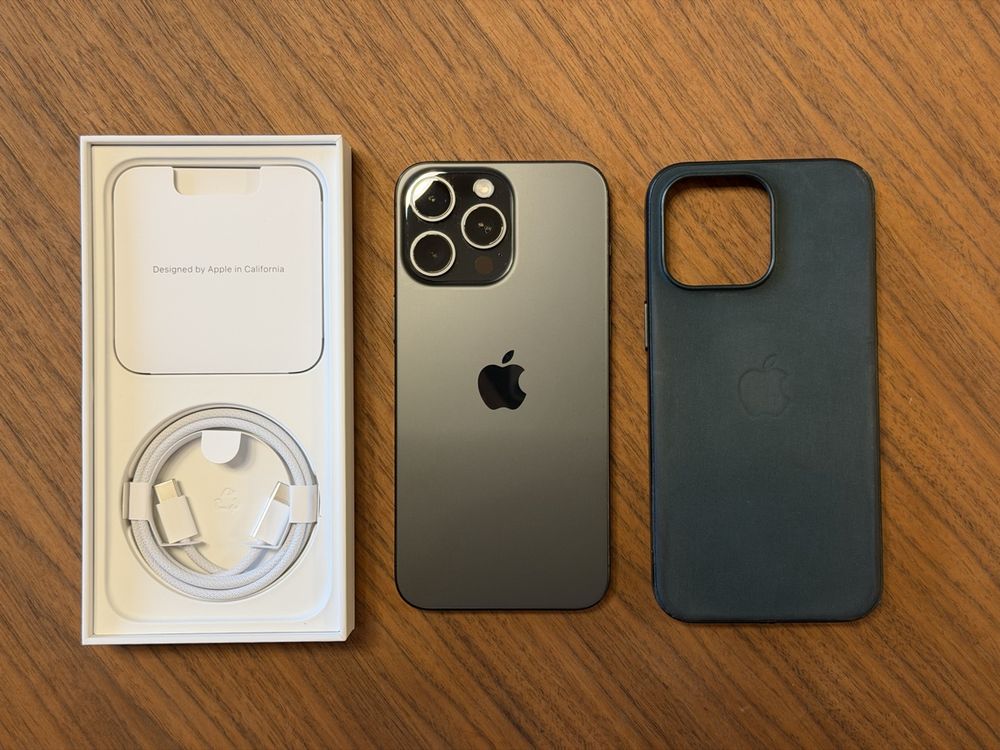 iPhone 15 Pro Max (256Go Black Titanium) (Gebraucht) in Petit-Lancy für ...