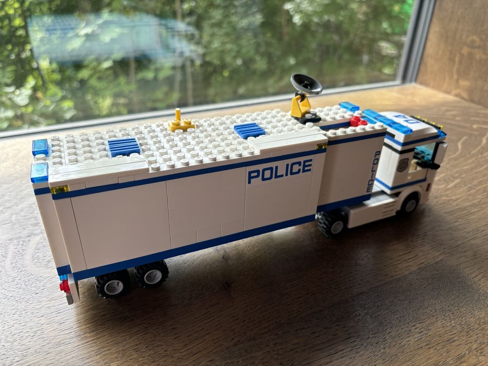 Lego Polizei-Mobil Kommandozentrale | Kaufen auf Ricardo