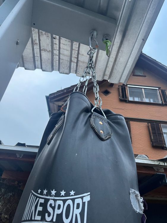 Profi Boxsack 190 cm – Mike Sport (Gebraucht) in St. Josefen für CHF 99 ...