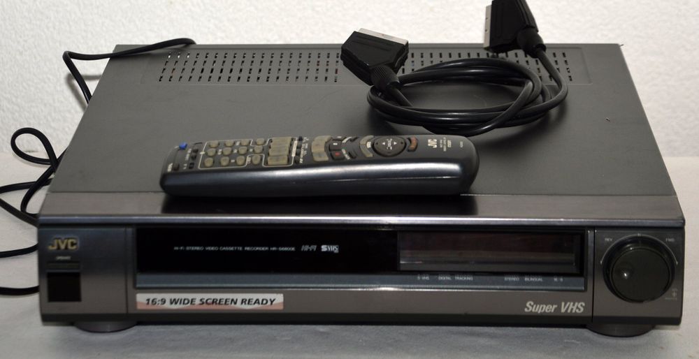 Videorecorder magnétoscope Super VHS JVC HR-S6800E | Kaufen auf Ricardo