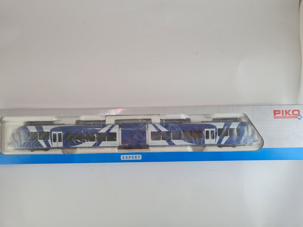 PIKO 97733 Dieseltriebwagen GTW 2/6 Stadler H0 1:87 (Neu (gemäss ...