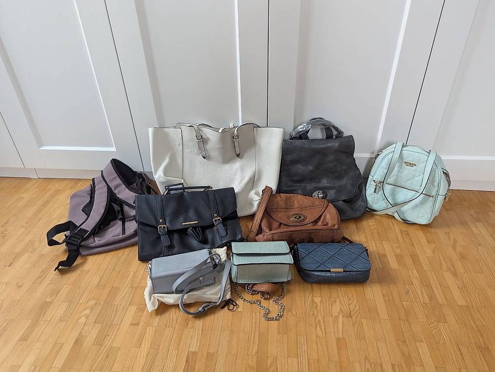 Diverse Taschen teils im Neuzustand (Neu (gemäss Beschreibung)) in Bern ...