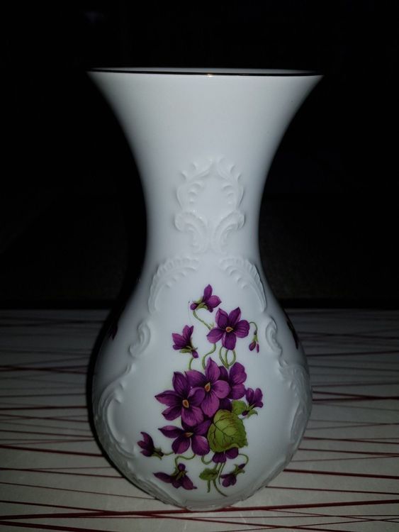 ROYAL PORZELLAN BAVARIA KPM GERMANY Vase (Gebraucht) in Cossonay-ville für CHF 12.5 – mit ...