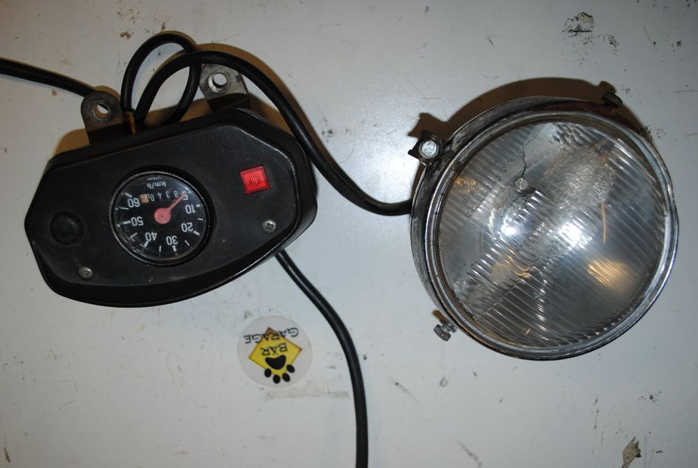 Cockpit Tacho Lampe Scheinwerfer CEV Mofa Töffli Sachs Puch | Acheter sur Ricardo