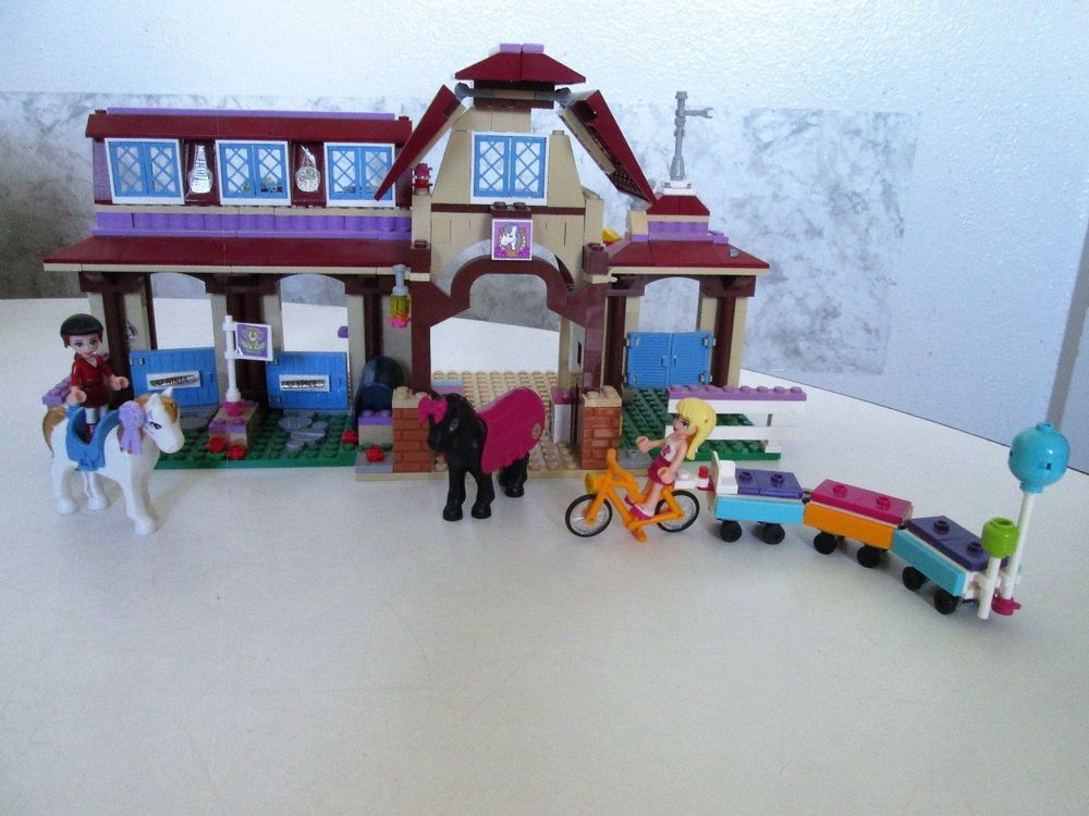 Lego Friends Stall für Pferde (Gebraucht) in Sementina für CHF 16 – mit ...