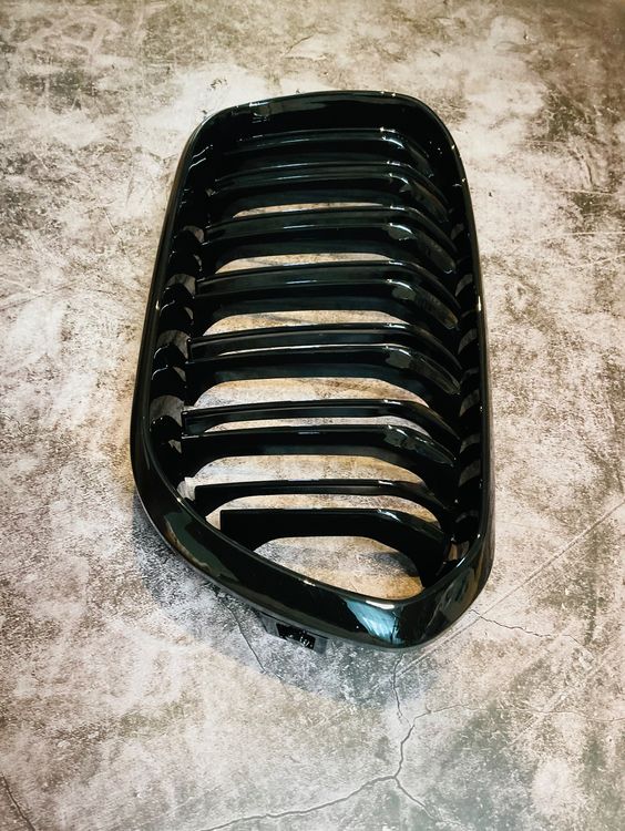 BMW Nieren M Doppelspeichen Kühlergrill Grill F20, F21, LCI | Kaufen auf Ricardo