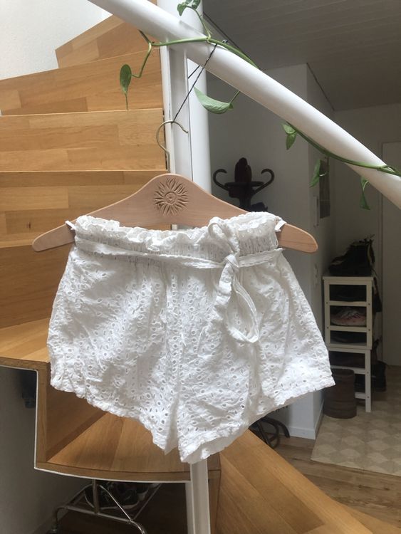 Shorts Sommerhosen weiss boho style (Gebraucht) in Kriens für CHF 7 – mit Lieferung auf Ricardo ...