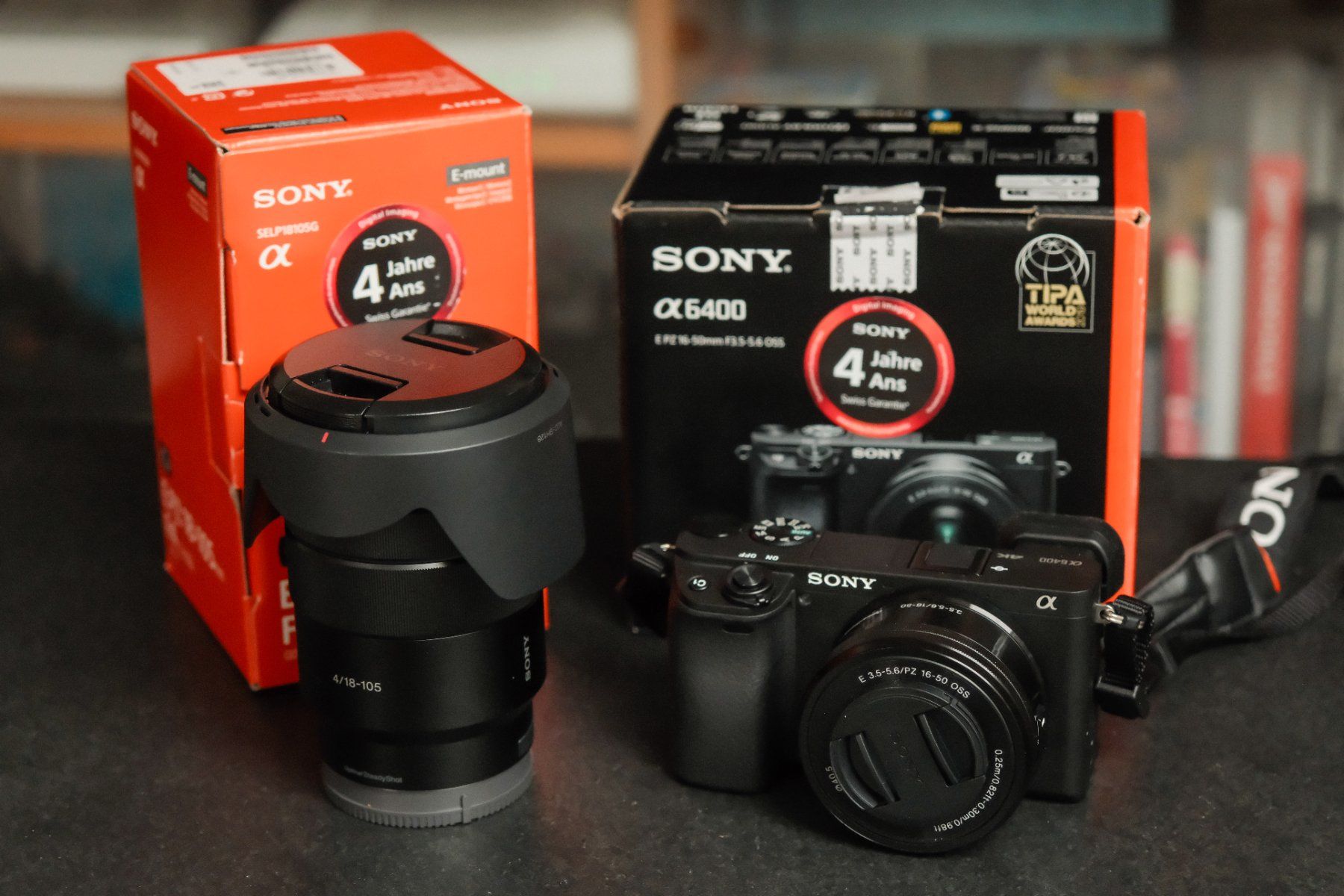 Sony Alpha 6400 inkl. 2 Objektive 16-50mm & 18-105mm F4 (Gebraucht) in ...