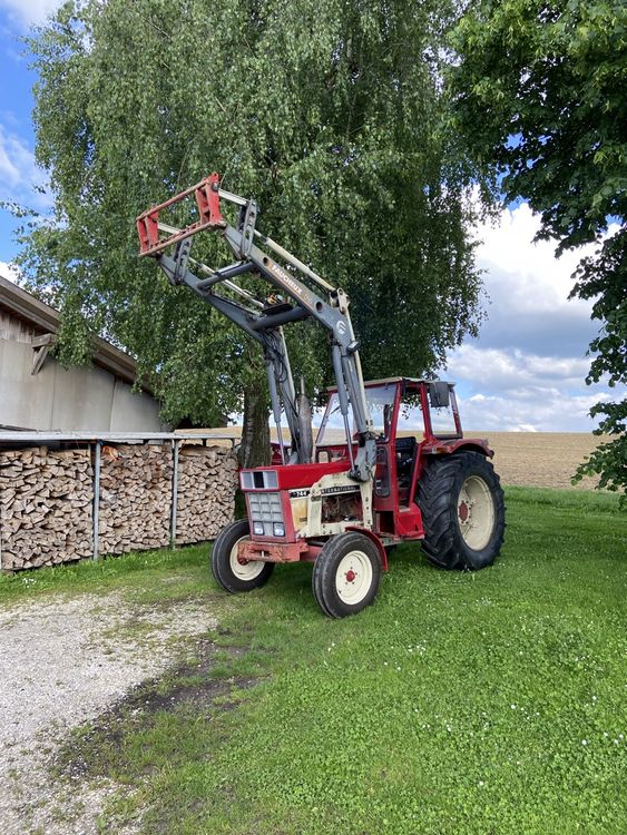 Ihc 744 mit Frontlader Case Ih (Gebraucht) in Wiler b. Seedorf für CHF 6500 – nur Abholung auf ...