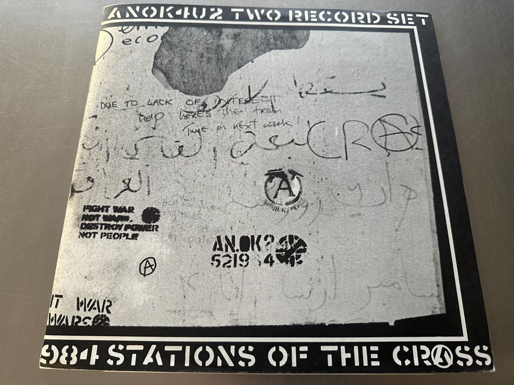 CRASS 2LPS STATIONS OF THE CRASS (D'occasion) à Sion pour CHF 20 – avec ...