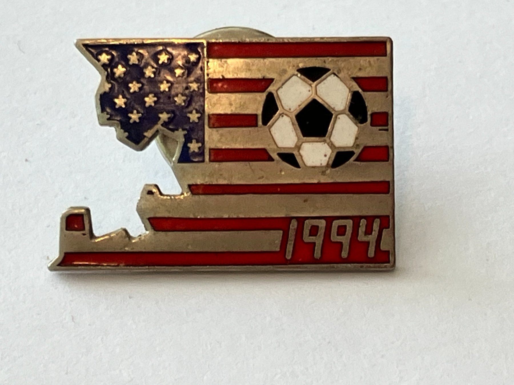 1 Pin WM USA 1994 (Gebraucht) in Basel für CHF 1 – mit Lieferung auf ...