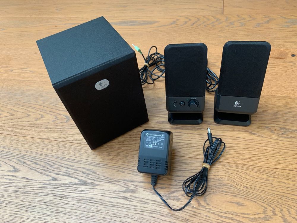 Logitech R-20 2.1 Speaker System | Kaufen auf Ricardo