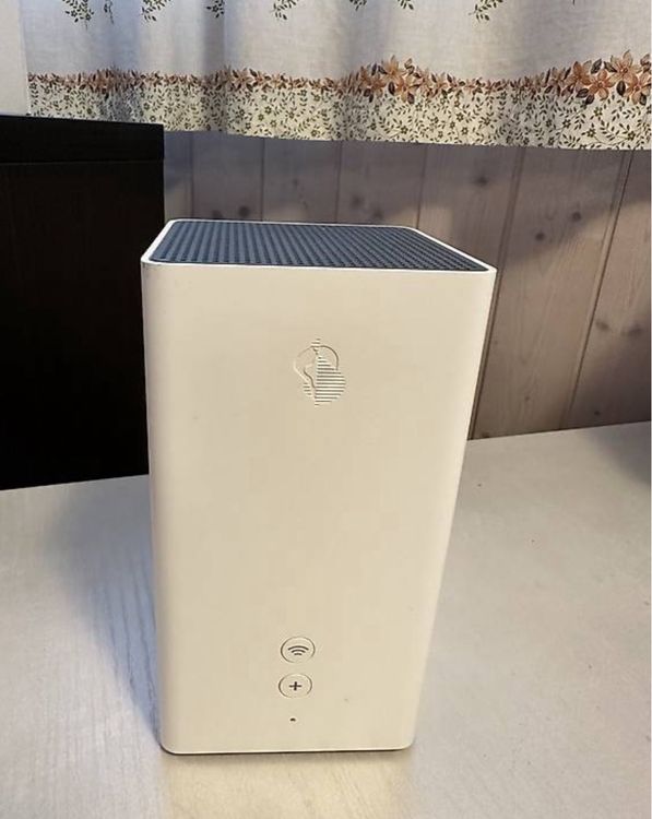 Swisscom Internet Box 2 WLAN Router weiss (Gebraucht) in Waldkirch für ...