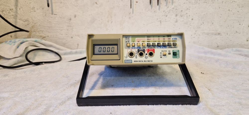 Labor Tisch Multimeter Fluke 8050A | Kaufen auf Ricardo