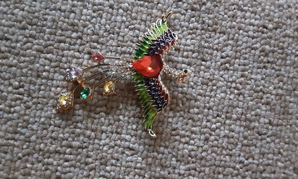 Chic Phoenix Brooch with Colorful Crystals | Kaufen auf Ricardo