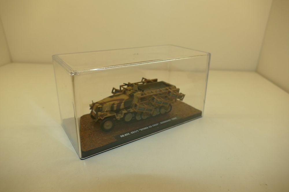 Criel Model 1:43: SD.KFZ. 251/1 Stuka zu Fuss, Germany 1944 (Gebraucht ...