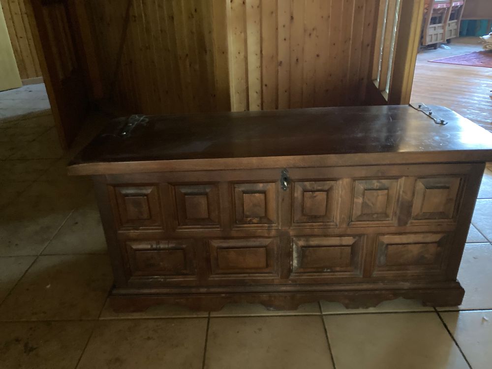 Coffre ancien en bois massif sculpté | Kaufen auf Ricardo