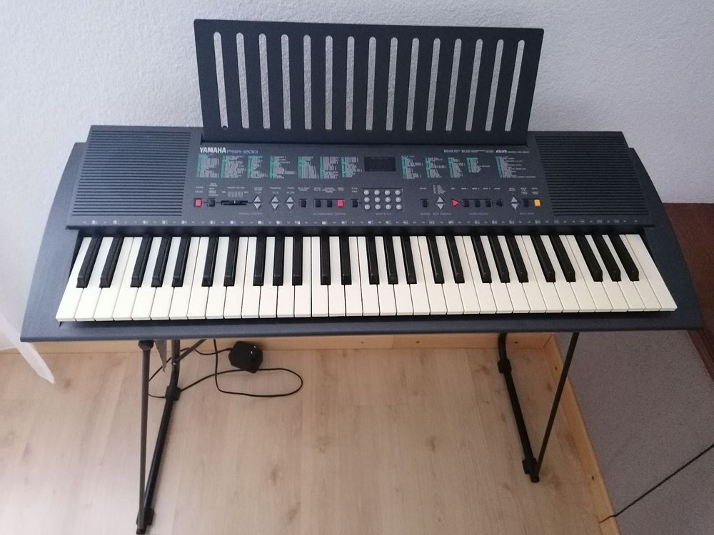 Yamaha Keyboard PSR200 (Gebraucht) in Dintikon für CHF 32.5 – nur ...
