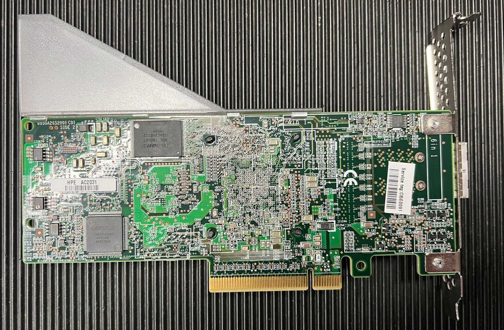HPE D3700 12G SAS DISK ENCLOSURE + 1x H241 + 16x 300BG HDD (Gebraucht ...