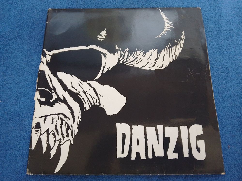 DANZIG - first 12" FIRST PRESS 1988 +FOC misfits LONDON | Kaufen auf ...