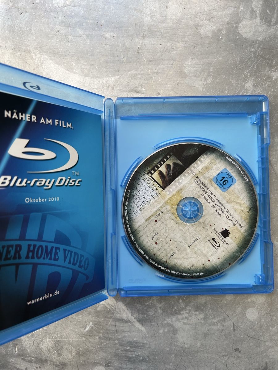 Sieben - Bluray - Brad Pitt, Morgan Freeman, Mystery [1995] (Gebraucht ...