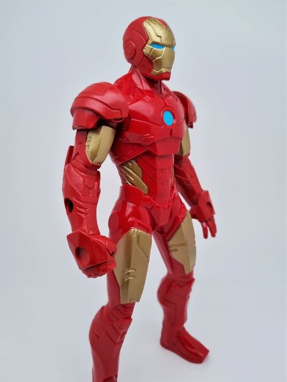 Hasbro SA Marvel Iron Man Figur (30cm) | Kaufen auf Ricardo