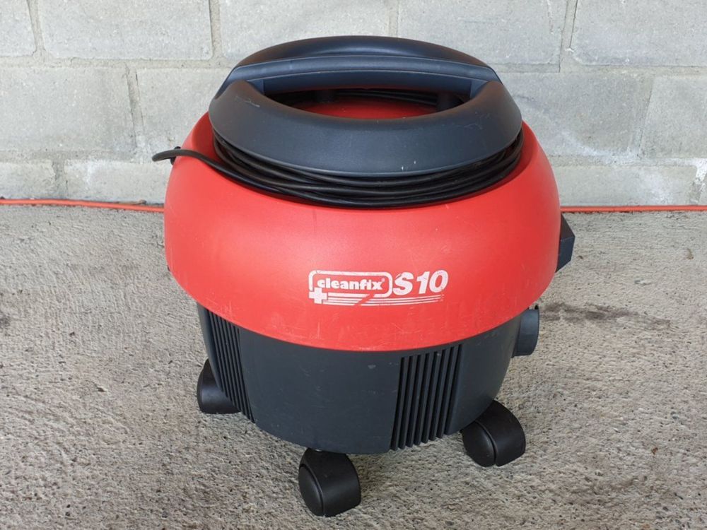 Cleanfix S10 Trockensauger mit versch. Düsen | Kaufen auf Ricardo