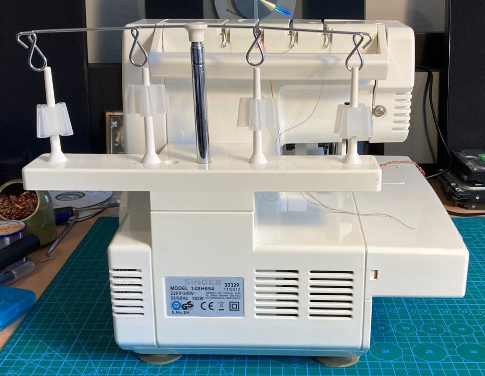 Surjeteuse/Serger/Overlock Singer 14SH654 (Gebraucht) in St. Gallen für ...