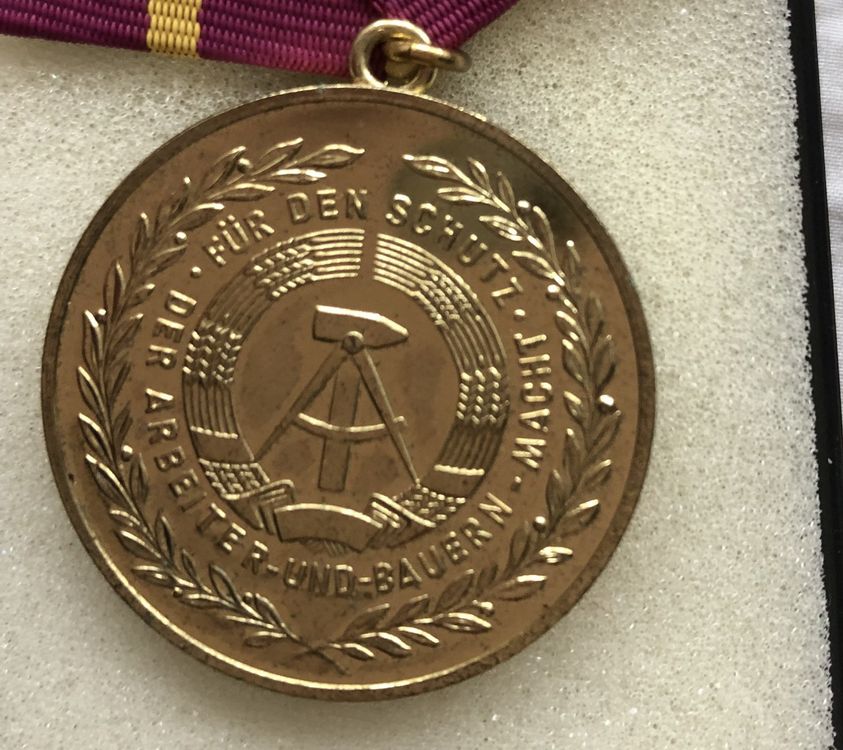 Medaille für treue Pflichterfüllung - DDR - Gold (Gebraucht) in ...