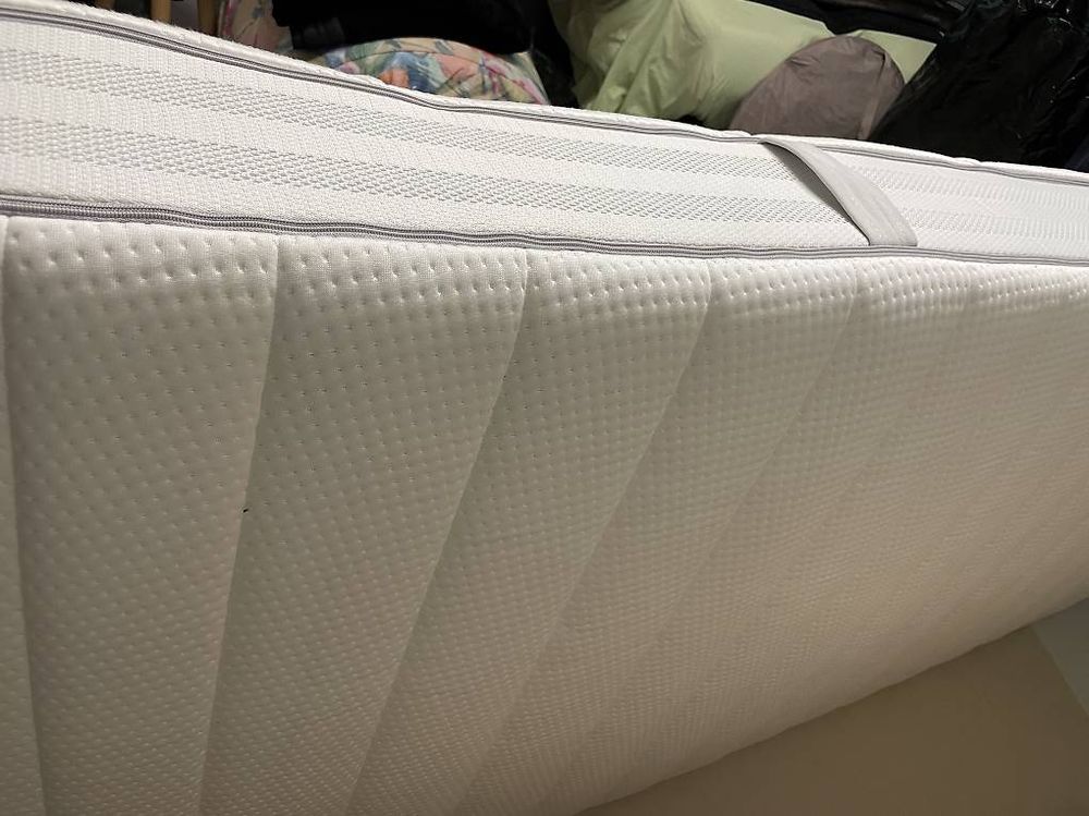 Matratze LUNA - WELLBELLA top / soft (Gebraucht) in Utzenstorf für CHF ...