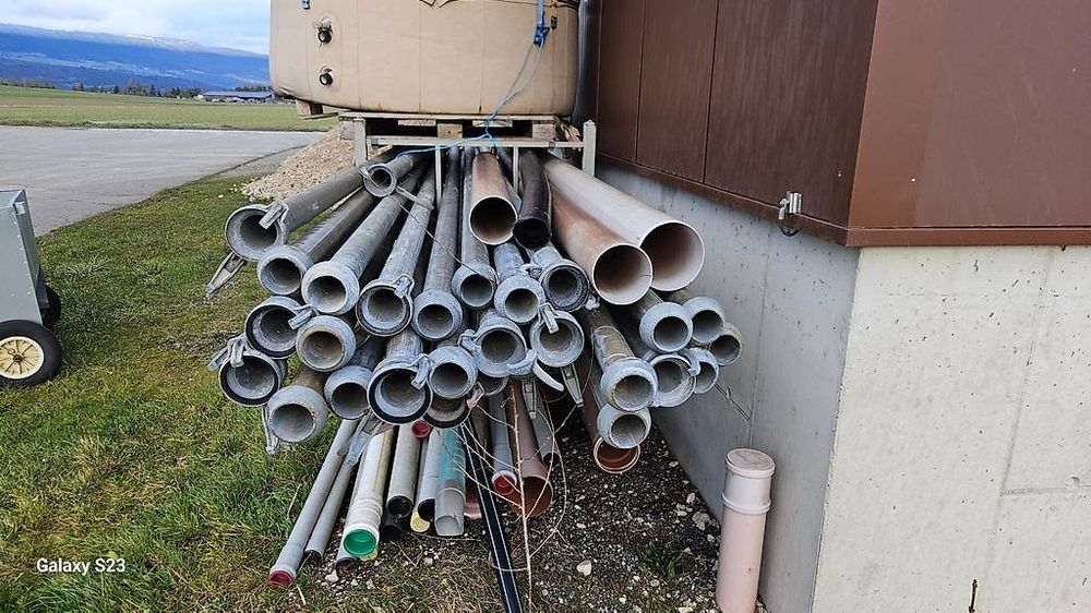 Tuyau arrosage Perrot 35x6 m (Gebraucht) in Yvonand für CHF 200 – nur ...