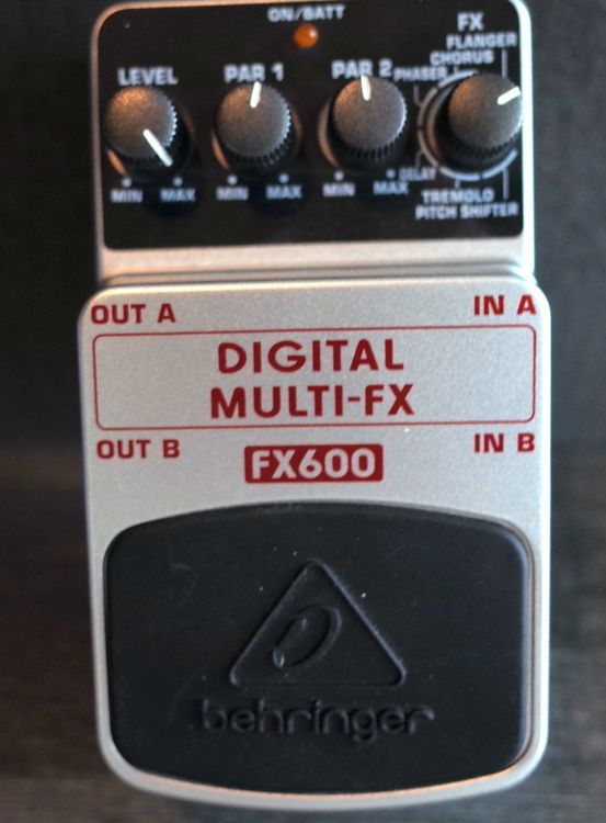 Behringer FX600 Digital Multi-FX (D'occasion) à Cudrefin pour CHF 11 ...