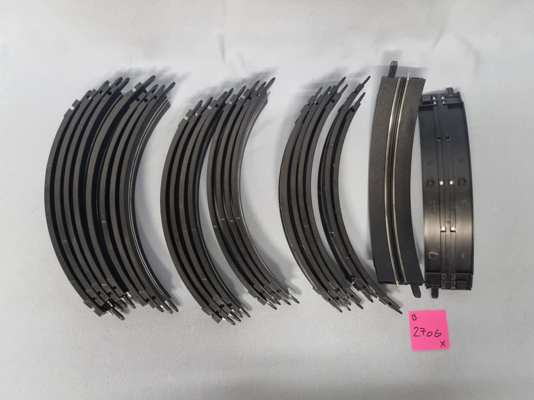 Hilbrand-Handel: Carrera Go!!! 2 × Looping (Gebraucht) in Willisau für ...