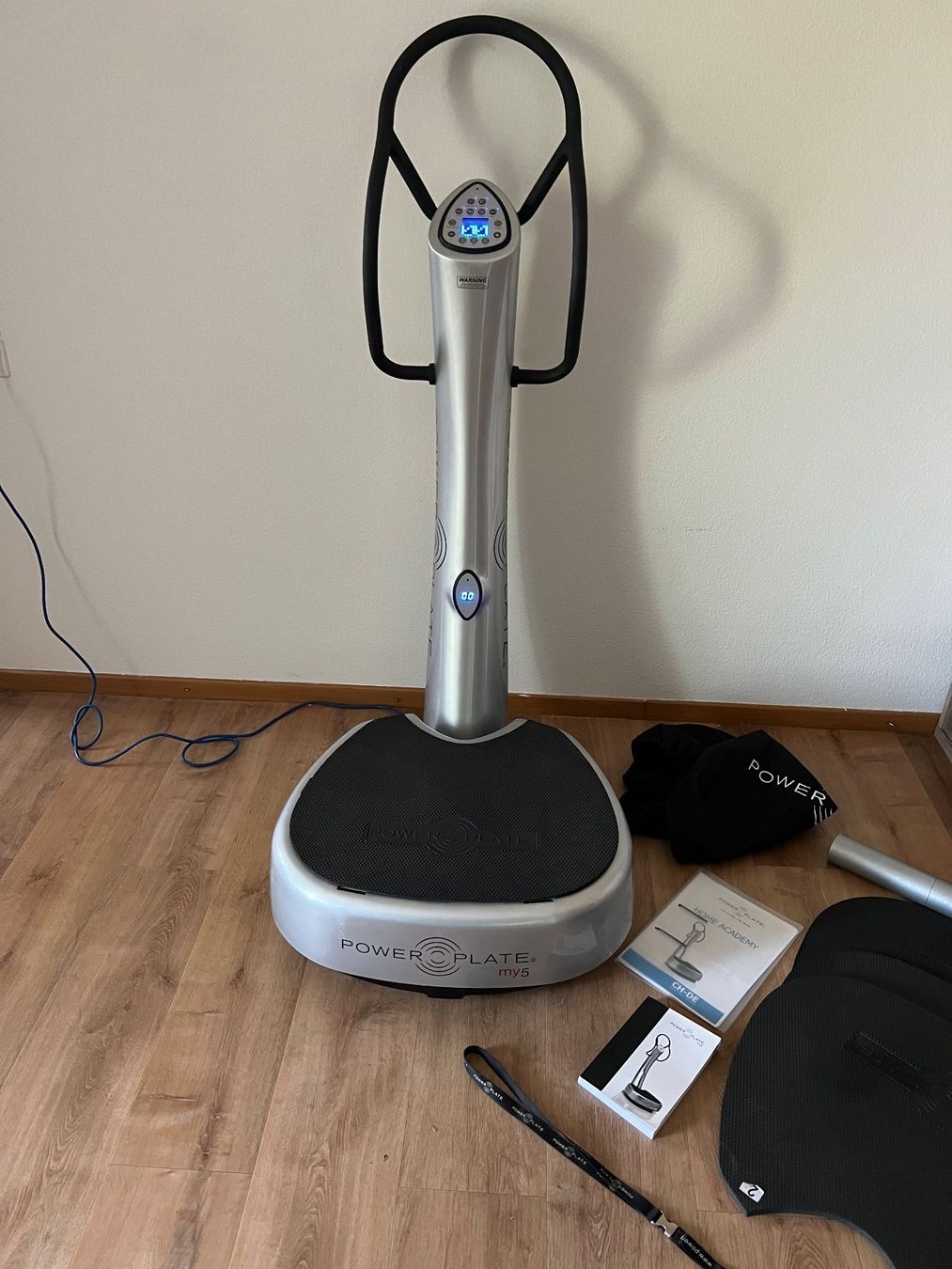 Power Plate my5 (Gebraucht) in widen für CHF 980 – mit Lieferung auf ...