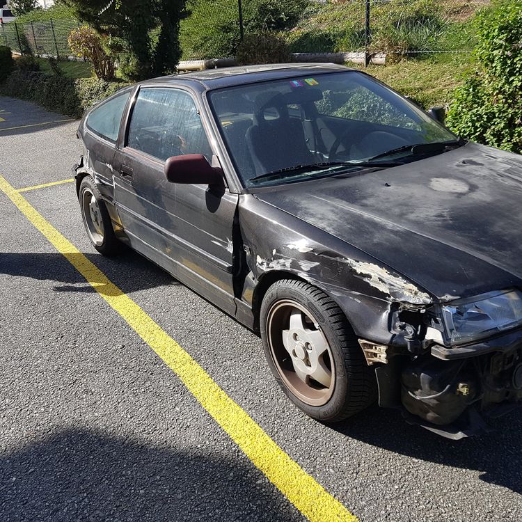 Honda Crx Ed9 Accidentée Pièces Kaufen Auf Ricardo
